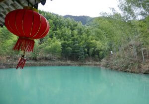 The Ultimate Guide to Hiking Huangshan - Hannah's Happy Adventures